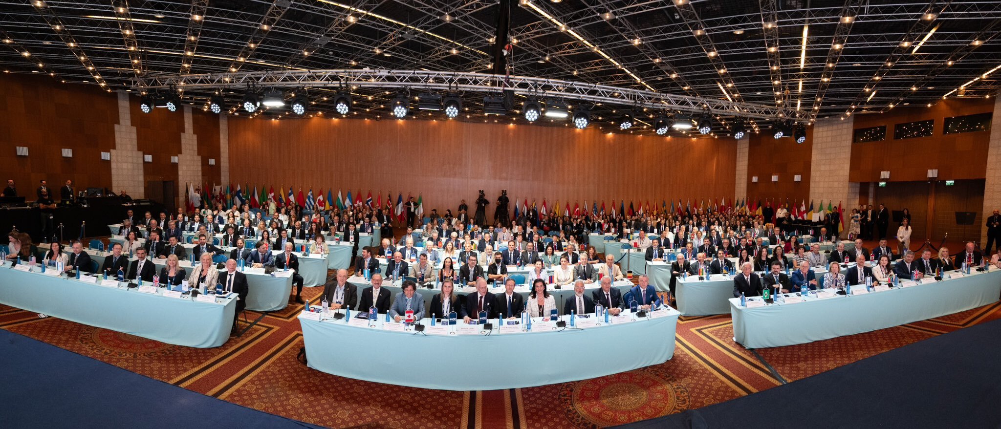 WJC – Lauder re-elected as president, Noemi Di Segni in the Executive ...